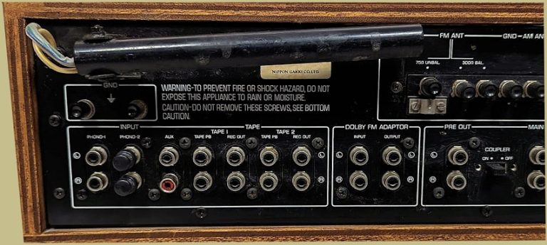 Yamaha CR-1020 | Classic Receivers